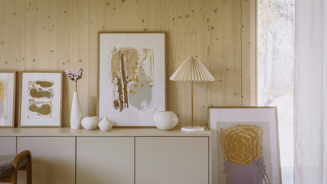 Frames and Mirrors and Posters – PENTIK