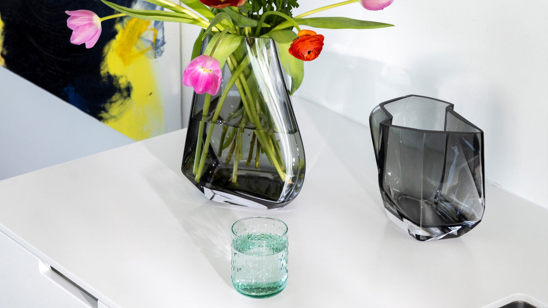 Vases and Hanging Pots – PENTIK