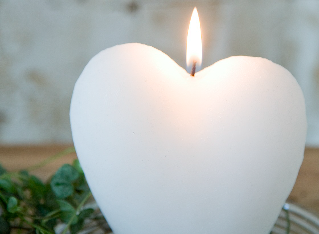 Ball Candle& White 6 cm – PENTIK